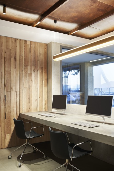 Minimal Office | Minimal Studio