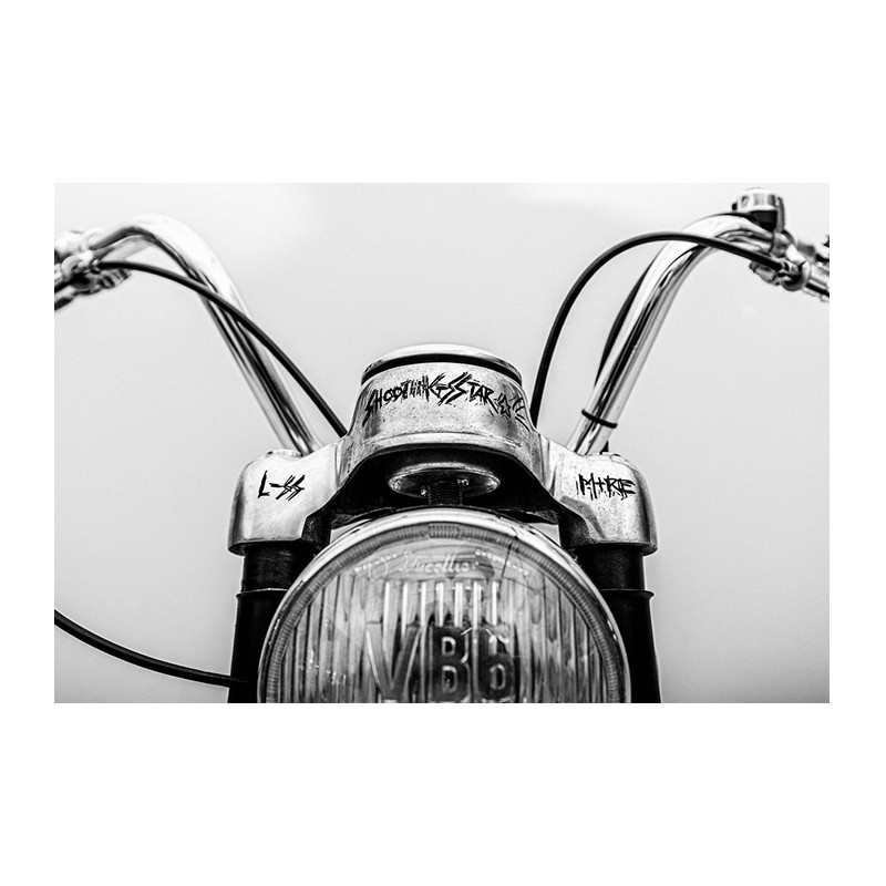 Bullet Chrome - Minimal Studio